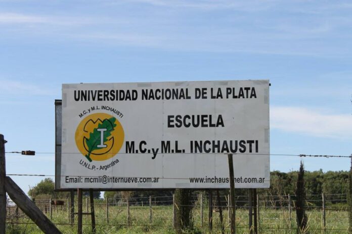 La Inchausti pre inscribe para el ciclo lectivo 2024 - La Mañana