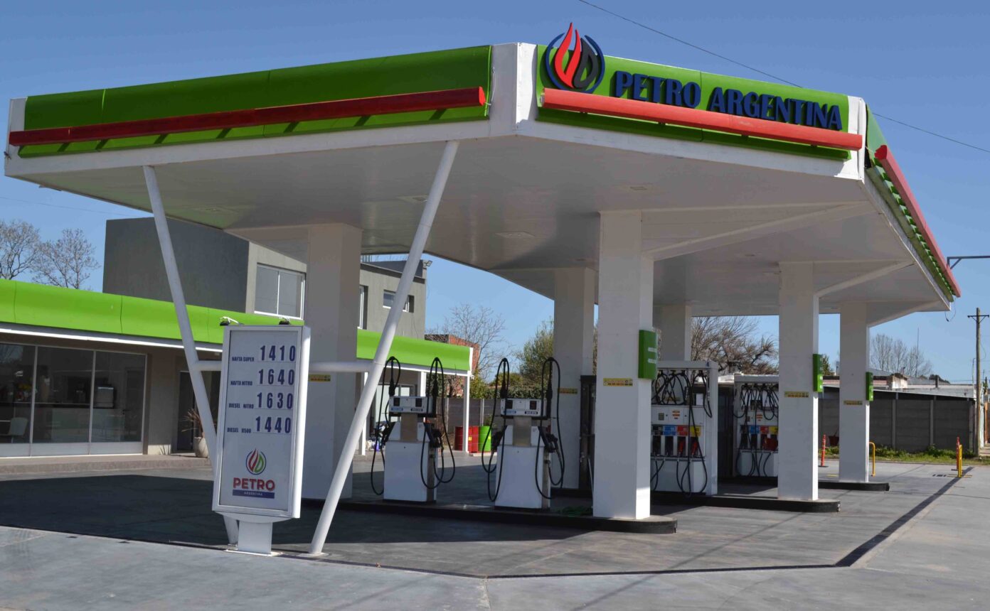 Petro Argentina, calidad y precio en combustibles y lubricantes - La Mañana